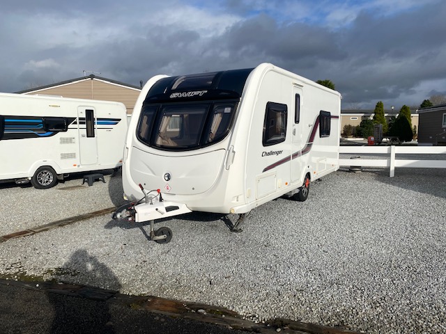 Swift Challenger 565 SR T5D 2012 Model 18ft - Hendry Leisure